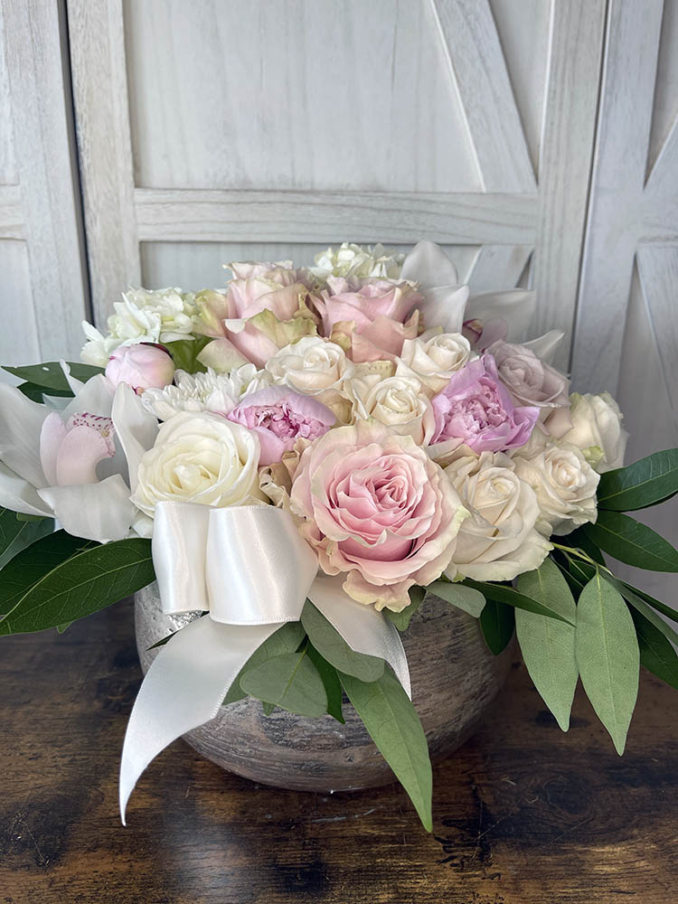 Beautiful Betty Flower Arrangement | Elegant Roses & Calla Lilies by ...