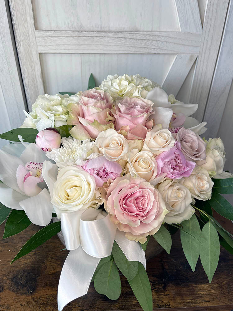 Beautiful Betty Flower Arrangement | Elegant Roses & Calla Lilies by ...