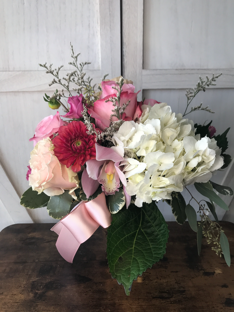 Ava Flower Arrangement | Elegant Roses & Hydrangeas by Lia’s Flowers ...